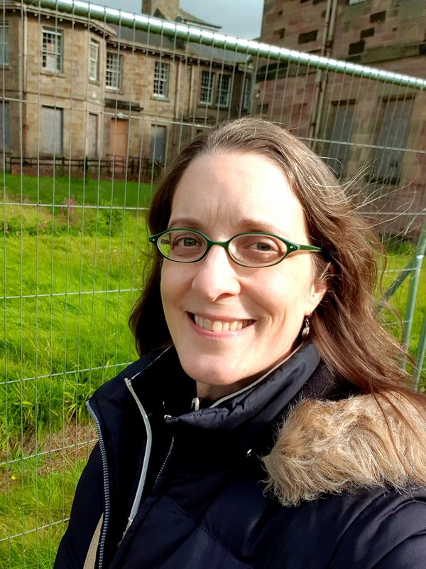 On the edge of sanity: A visit to the (abandoned) Rosslynlee Mental ...